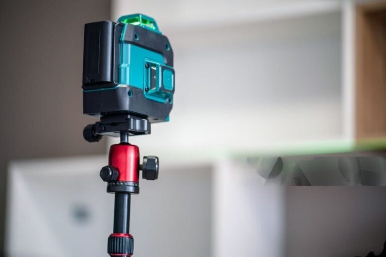 Choisir le bon niveau laser pour vos projets de construction : Guide ...